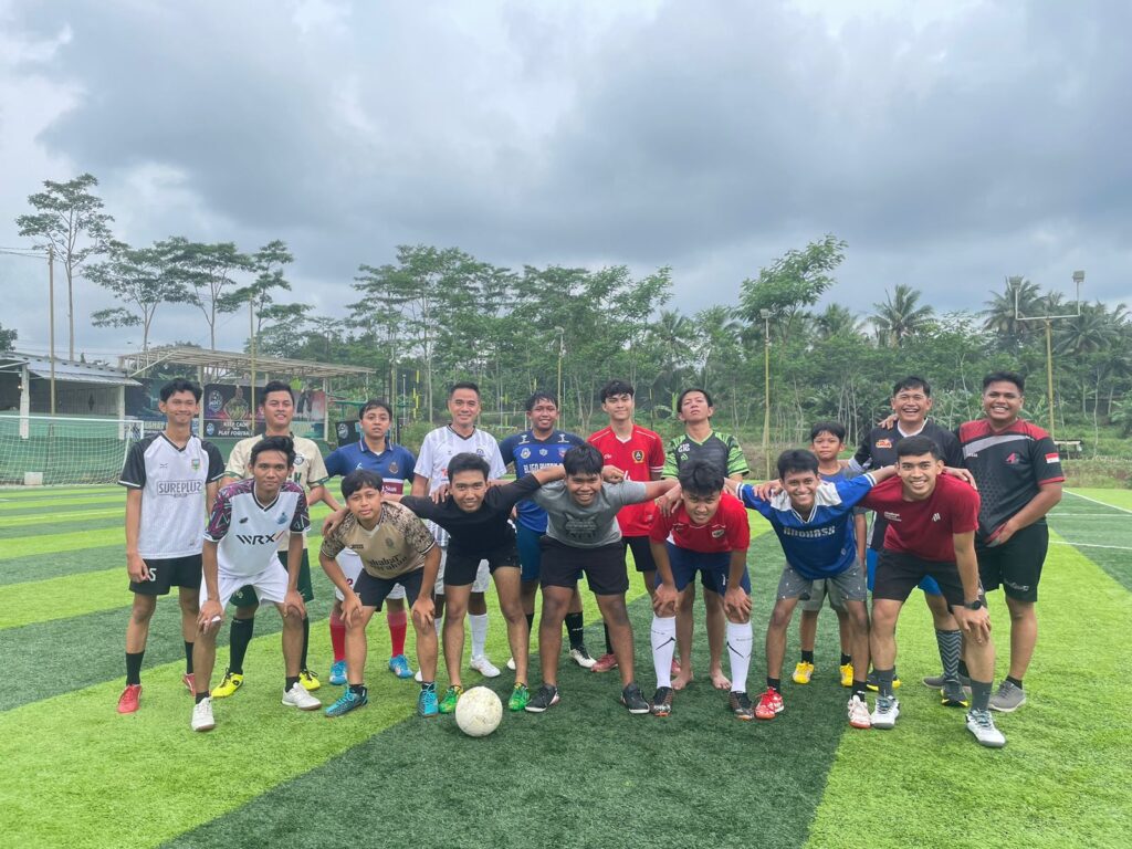 Mahasiswa Akademi Inovasi Indonesia Gelar Kegiatan Olahraga Minisoccer ...